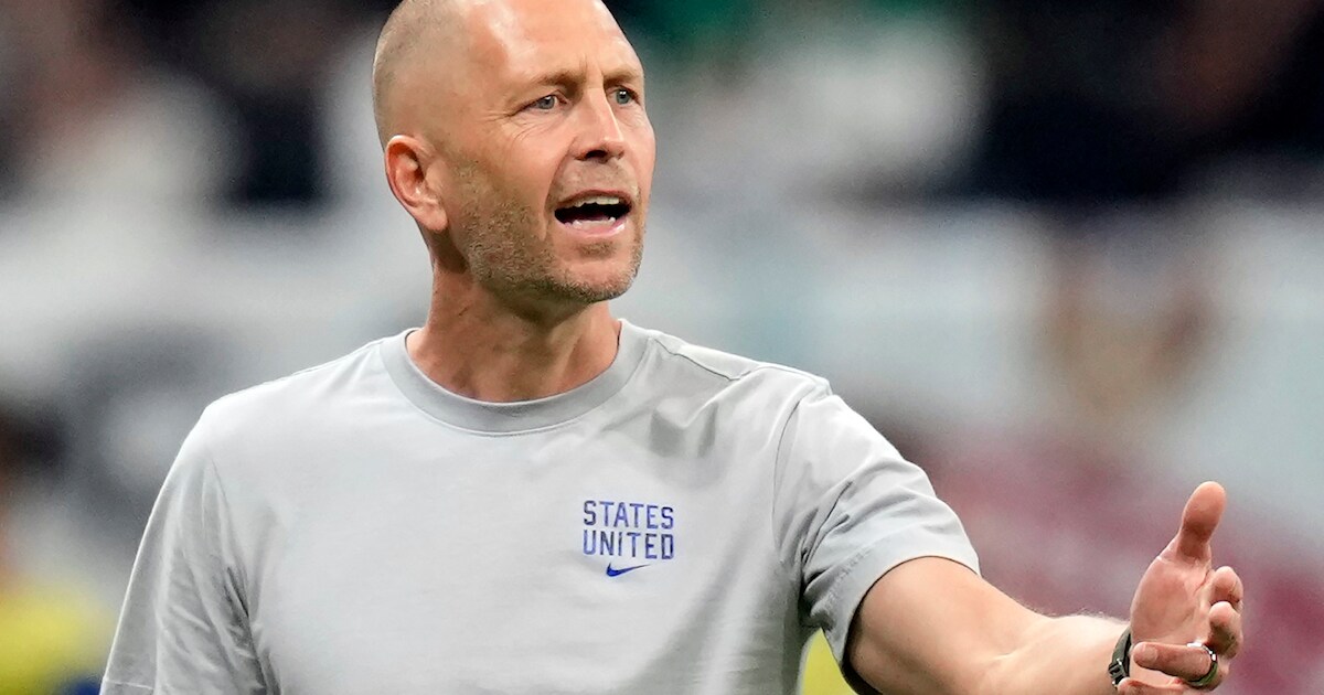 Amerikaans voetbal davert op grondvesten: moeder van international doet ...