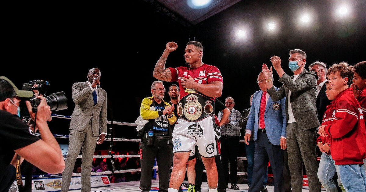 Landgenoot Ryad Merhy verdedigt WBA-titel met glans, Chinese uitdager ...