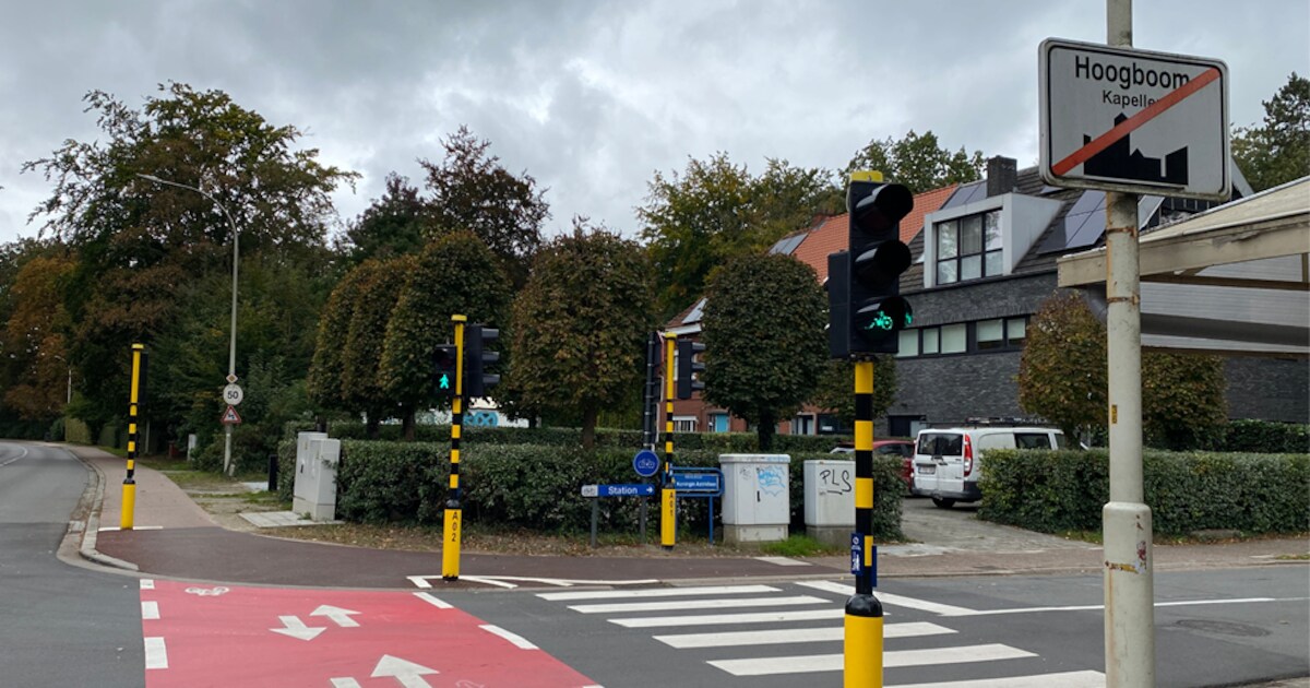 Verkeerslichten op kruispunt van Hoogboomsteenweg met Koningin Astridlaan beter afgesteld ...