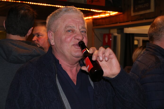 Volkscafé de Luitentuit sluit na 13 jaar de deuren: “Als de muren hier ...