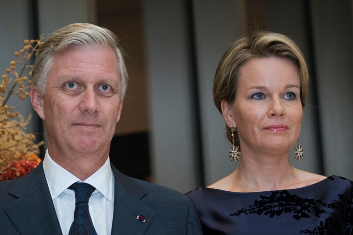 Filip en Mathilde naar begrafenis van koningin Elizabeth | Royalty | hln.be