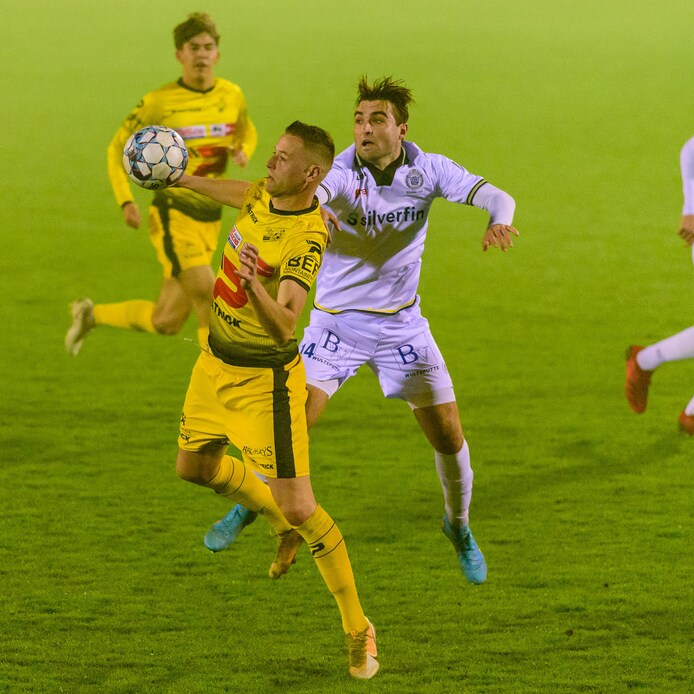 Jérôme Mézine (KSV Oudenaarde) begint seizoen met drie goals: “Met deze ...