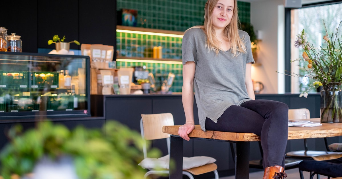 Eva (22) heeft met Evana in Itegem een eigen gelegenheidsrestaurant ...