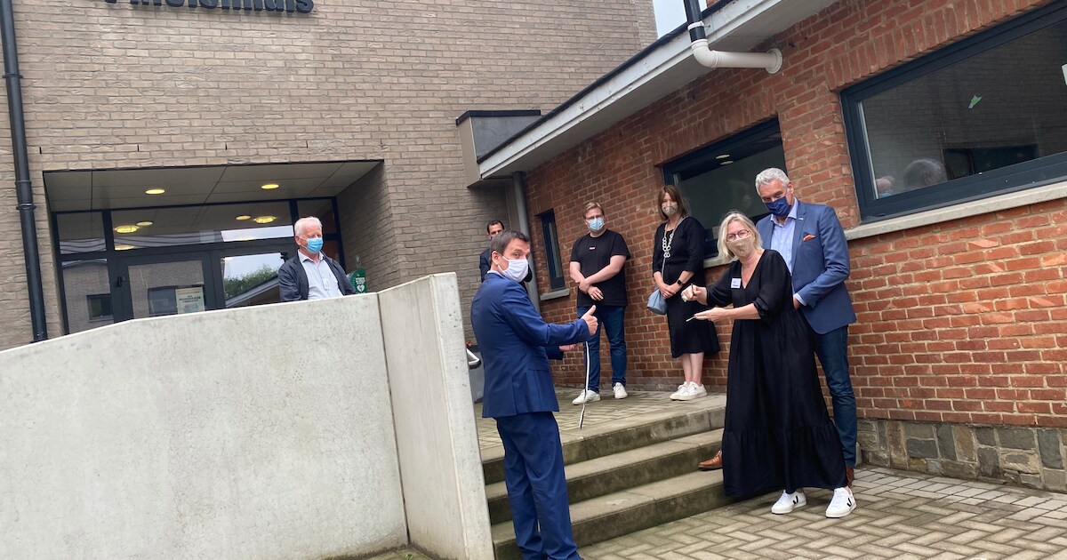 Stad Diest plaatst 240 zonnepanelen op dak van OC ’t Molenhuis ...