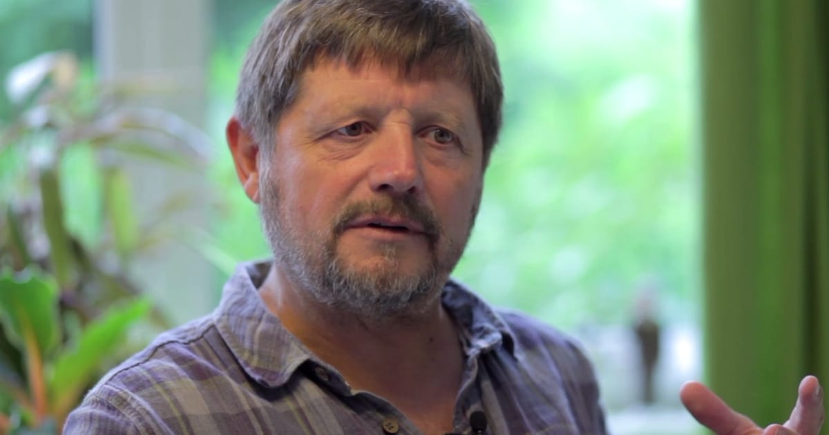 Comedian Nigel Williams komt naar Antwerpen Vertelt | Antwerpen | HLN.be