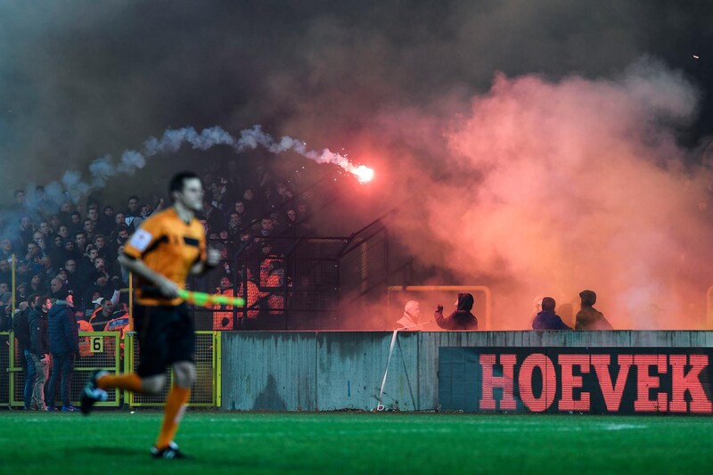Al 20 Nederlandse hooligans herkend | Regio | HLN.be