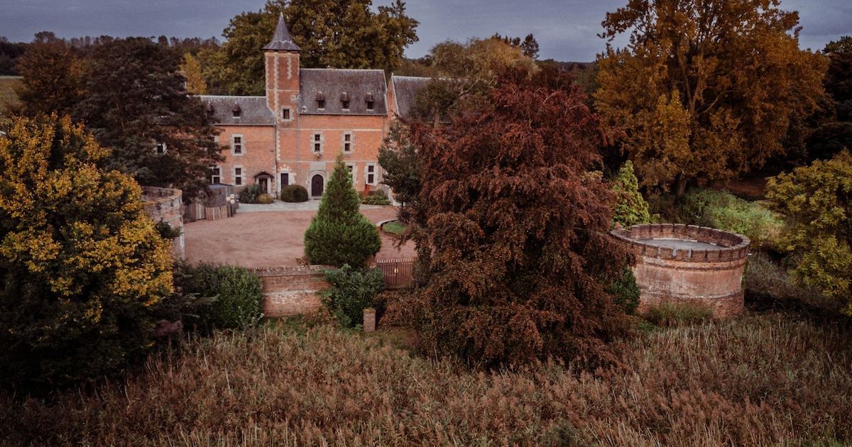 Commanderij Gruitrode opent binnenkoer voor communiefoto’s | Oudsbergen ...