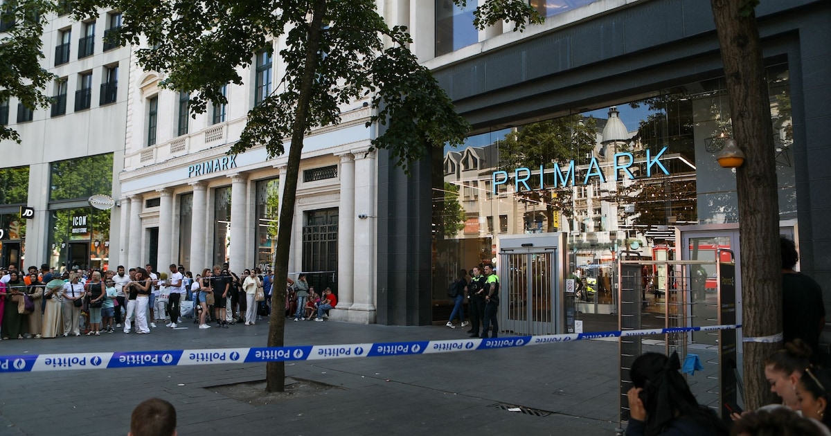 Primark op de Meir in Antwerpen ontruimd na brand in technisch lokaal ...