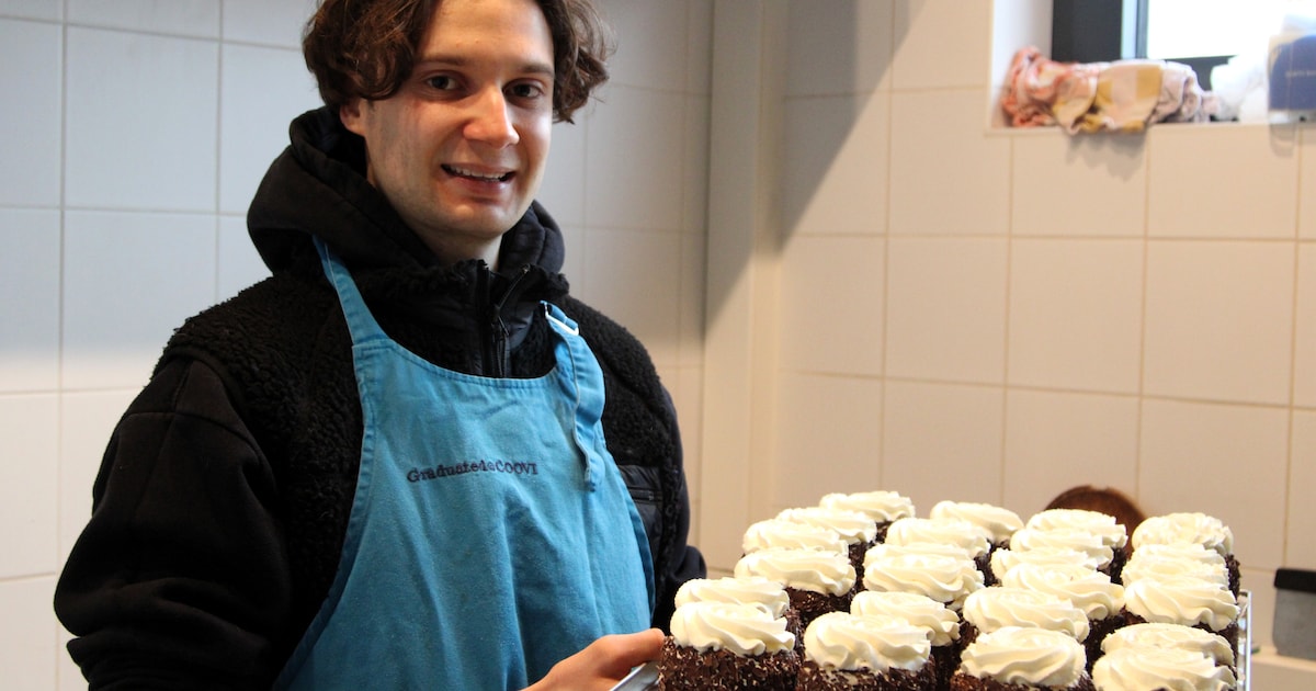 Siebe (22) uit Lembeek is bakker én musicalacteur: “Ideale combinatie ...