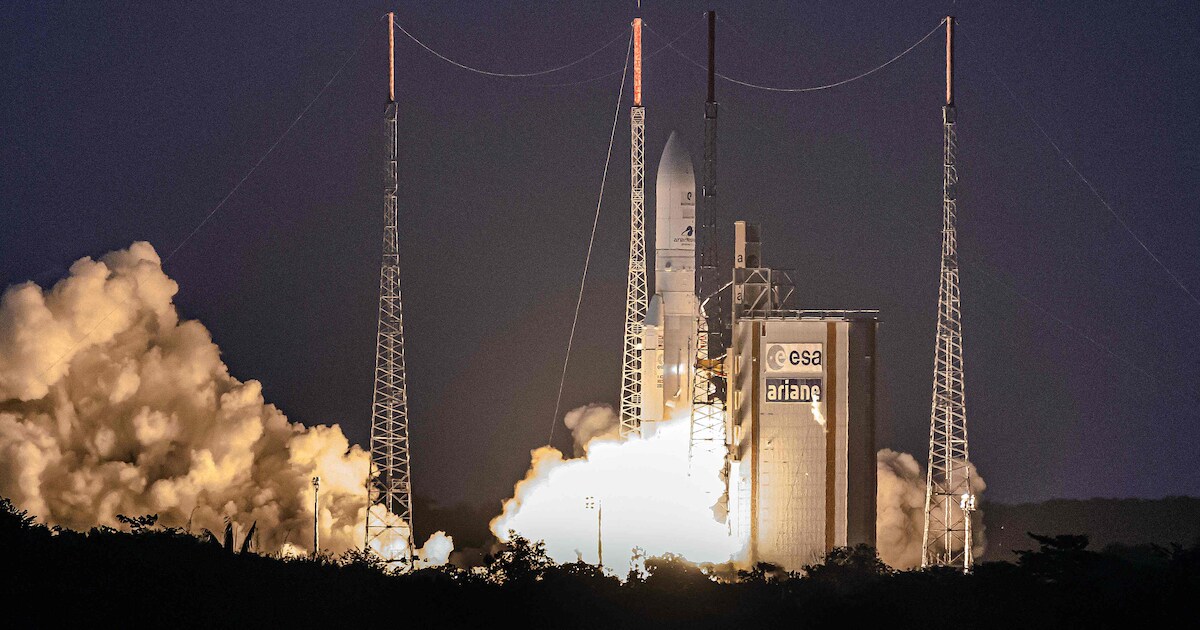 Ariane-5 draagraket lanceert succesvol Europese telecomsatelliet ...
