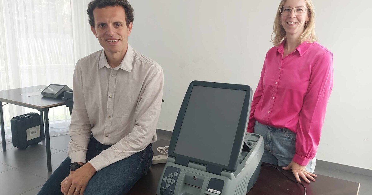 Andries en Marie leiden verkiezingen in Roeselare in goede banen ...