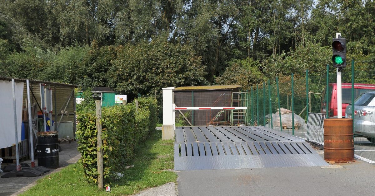 Recyclagepark vanaf maart open op vrijdagvoormiddag | Nazareth | HLN.be