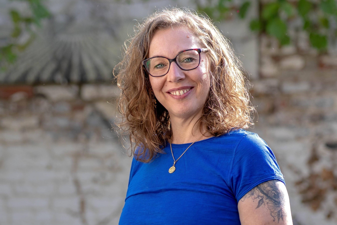 Saskia (52) dacht te sterven aan darmkanker, maar ze genas tegen alle ...