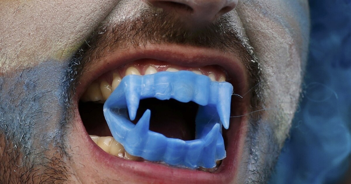 "Luis Suárez beet veel meer tegenstanders" | WK voetbal | hln.be