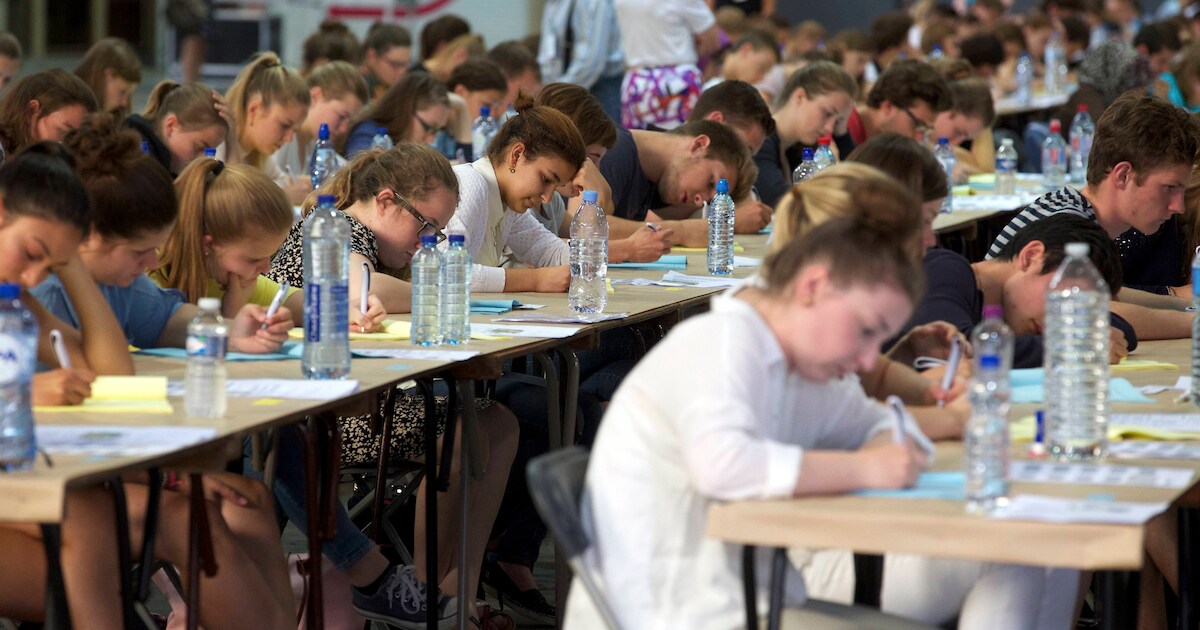 Na Chatgpt Commotie Toelatingsexamen Geneeskunde Volgend Jaar Met Pen