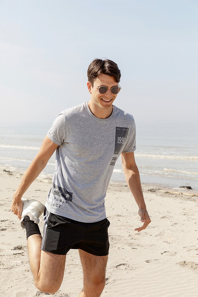 Thuis bij single Conner Rousseau: “Ik drink niet en sport meer dan ooit ...