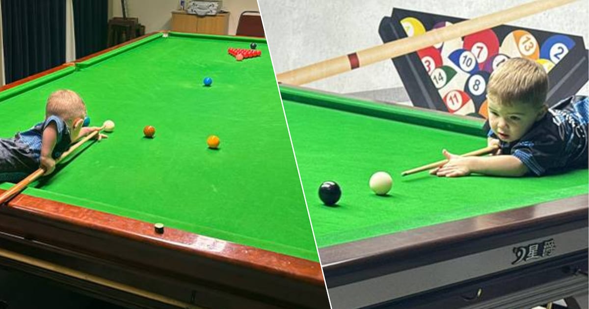 Jude (2) is jongste ooit die trickshots in snooker uitvoert: “Kan ...