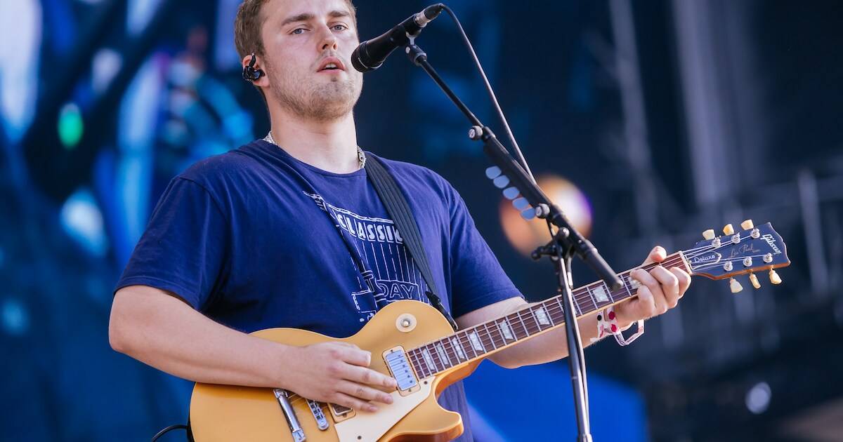 Sam Fender reageert na annulering van Rock Werchter-optreden: “Ik hoop ...