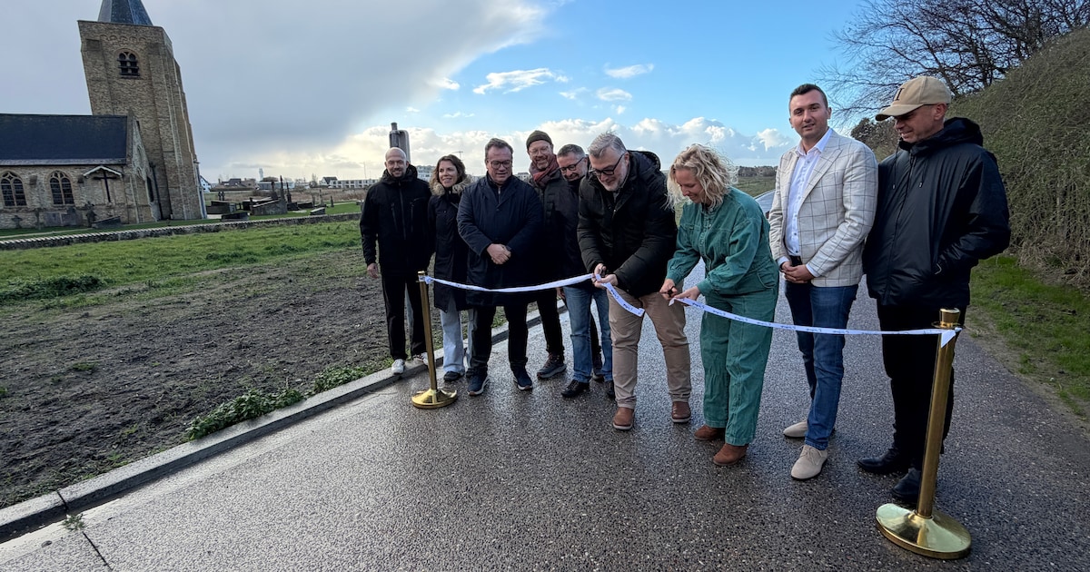 Vernieuwde Duinenstraat in Oostende plechtig geopend: “Meer dan 1.000 ...