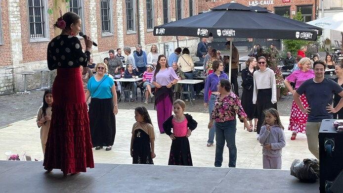 Dansen op het Sint-Nicolaasplein: van Argentijnse tango tot Weense wals ...