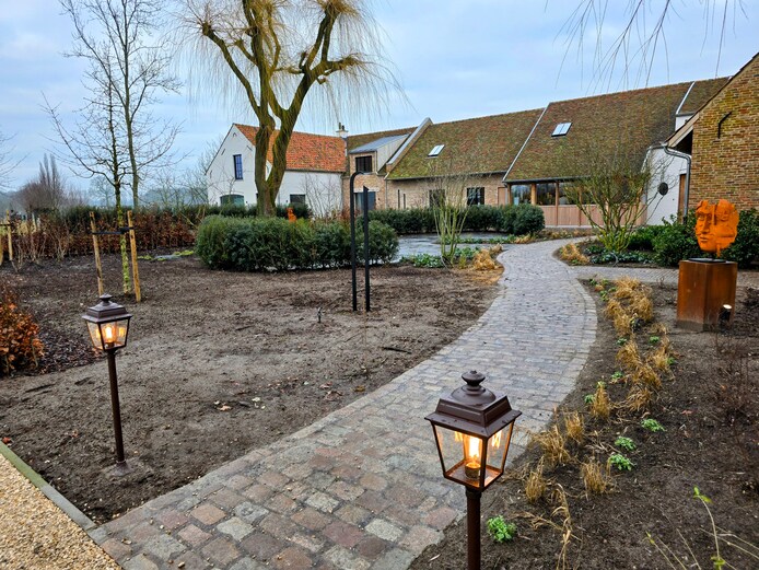 RESTOTIP. Le Julien in Lotenhulle: “Wie blij werd in Lievegem, wordt ...