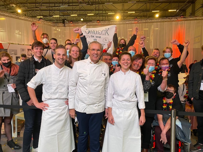 Zeelse kok Evelien (Fleur de Lin) meet zich in Franse Nice met ...