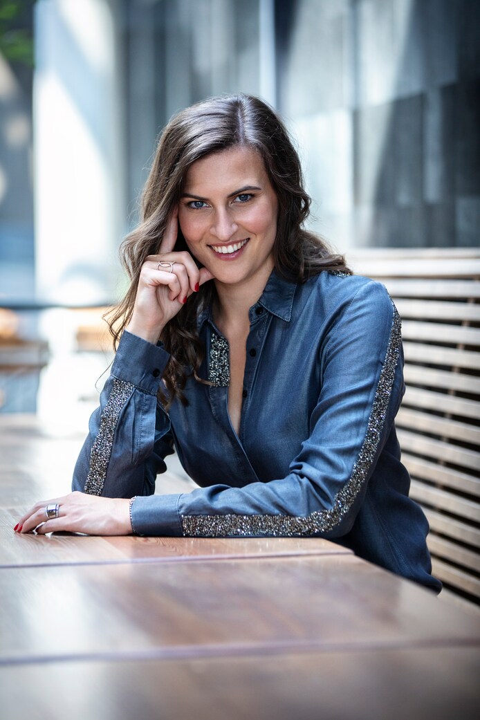 Nieuw VTM-programma boost de liefde bij vier koppels: "Elke dag een kus ...