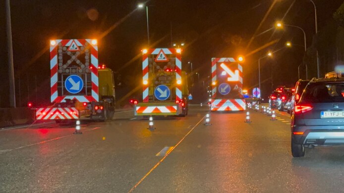 Spookrijder en bestuurster overleden na zwaar ongeval op A12 in Meise: “Autopsie moet uitwijzen ...