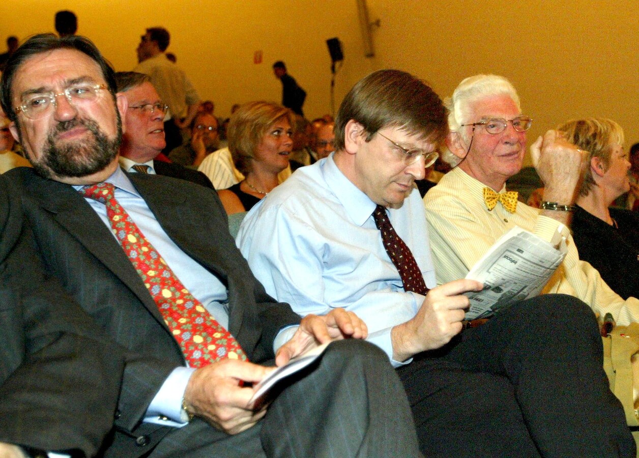 Willy De Clercq (84) overleden | Foto | hln.be