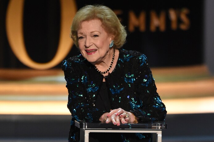 Legendarische Amerikaanse actrice Betty White postuum geëerd met ...