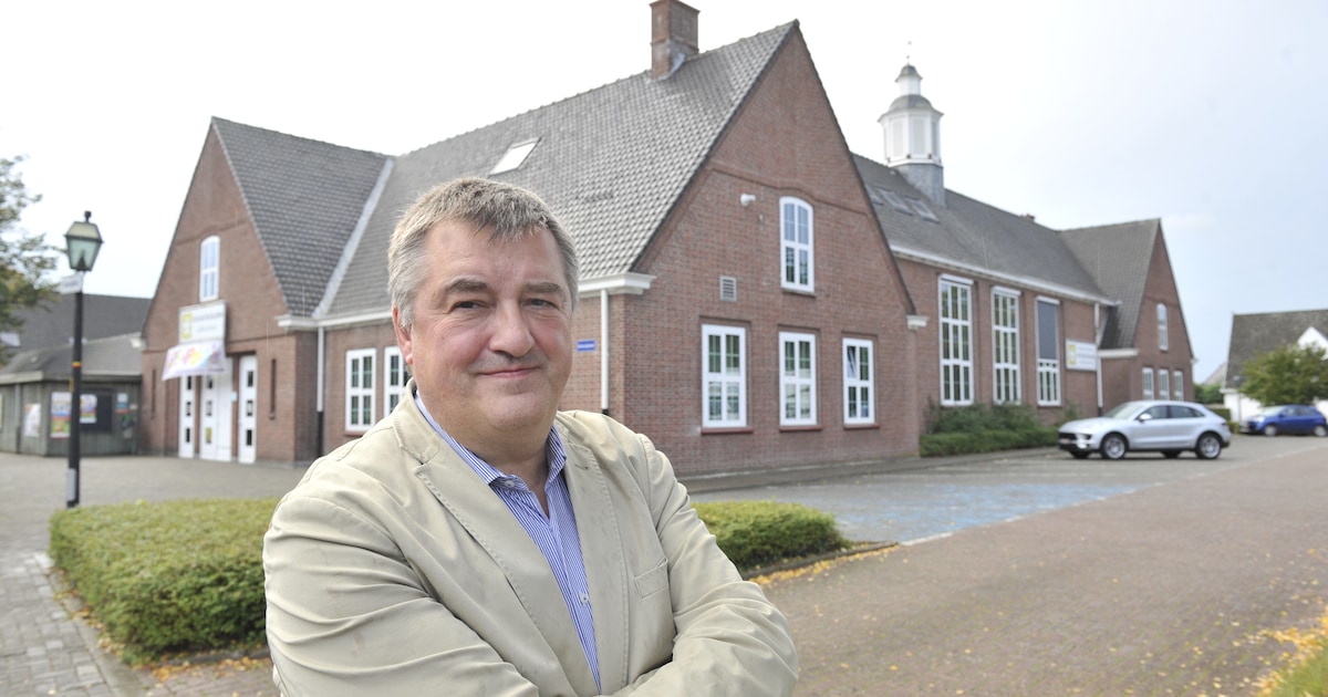 Luc Aerts (65), centrale pion in de coalitiebesprekingen in Brecht, wordt na bijna 50 jaar uit ...