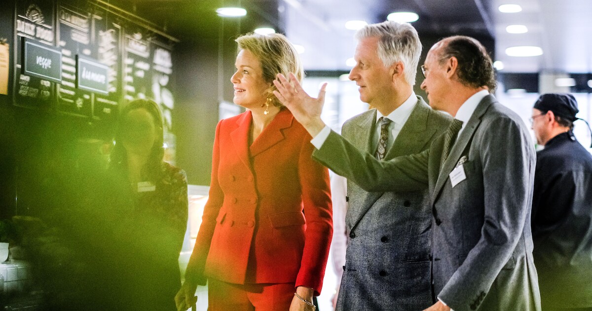 “Ik hoop dat jullie hier gelukkig zijn”: Zorggroep H. Hart ontvangt koning Filip en koningin ...