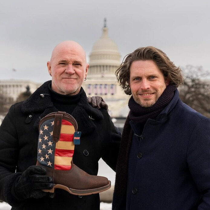 Björn Soenens maakt theatertour over Amerika: “Ik kon moeilijk terug ingebed worden op de VRT ...