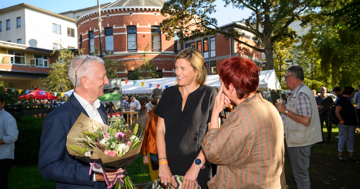 Minister Annelies Verlinden (cd&v) bedankt oprichters van buddy-systeem ...