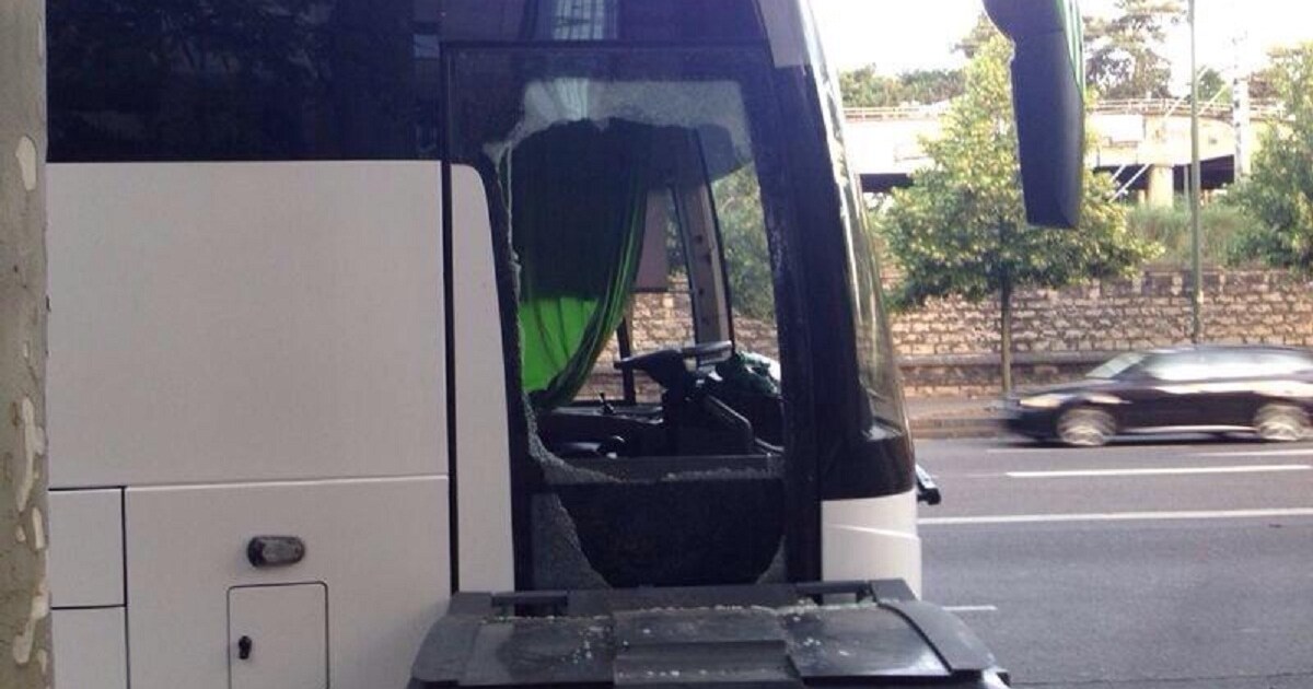 Dieven takelen bus van Belkin toe in Dauphiné | Wielrennen | hln.be