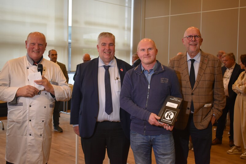 Boerenpaté levert slager Ben Somers vierde Kristallen Kroon op | Regio ...