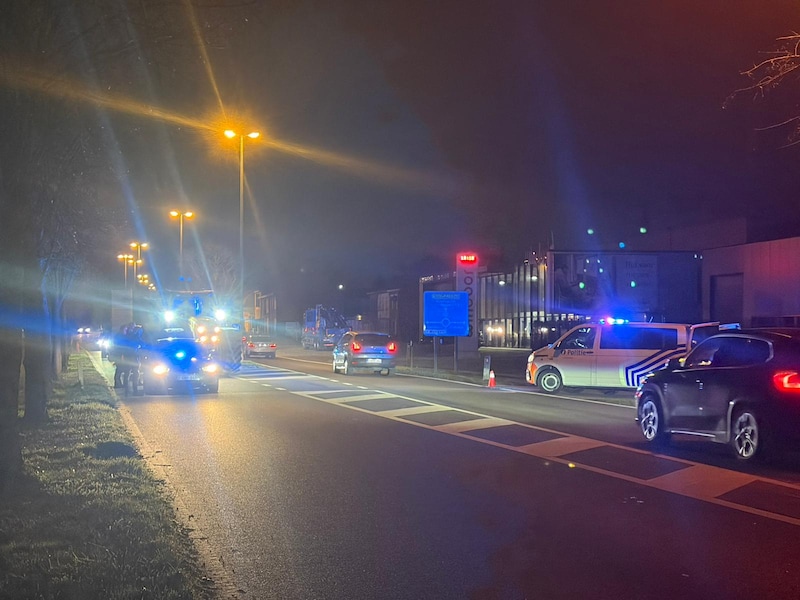 Vluchtende automobilist kan na achtervolging tussen Ledegem en ...