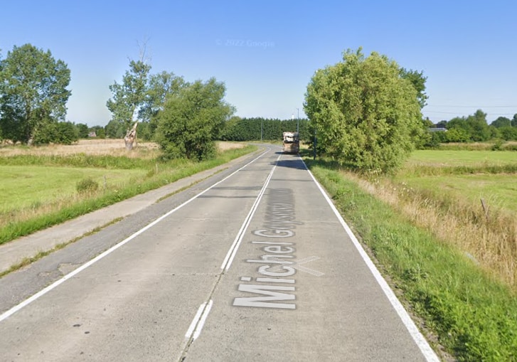 Fietspad in Michel Geysemansstraat tussen Waarloos en Reet wordt ...