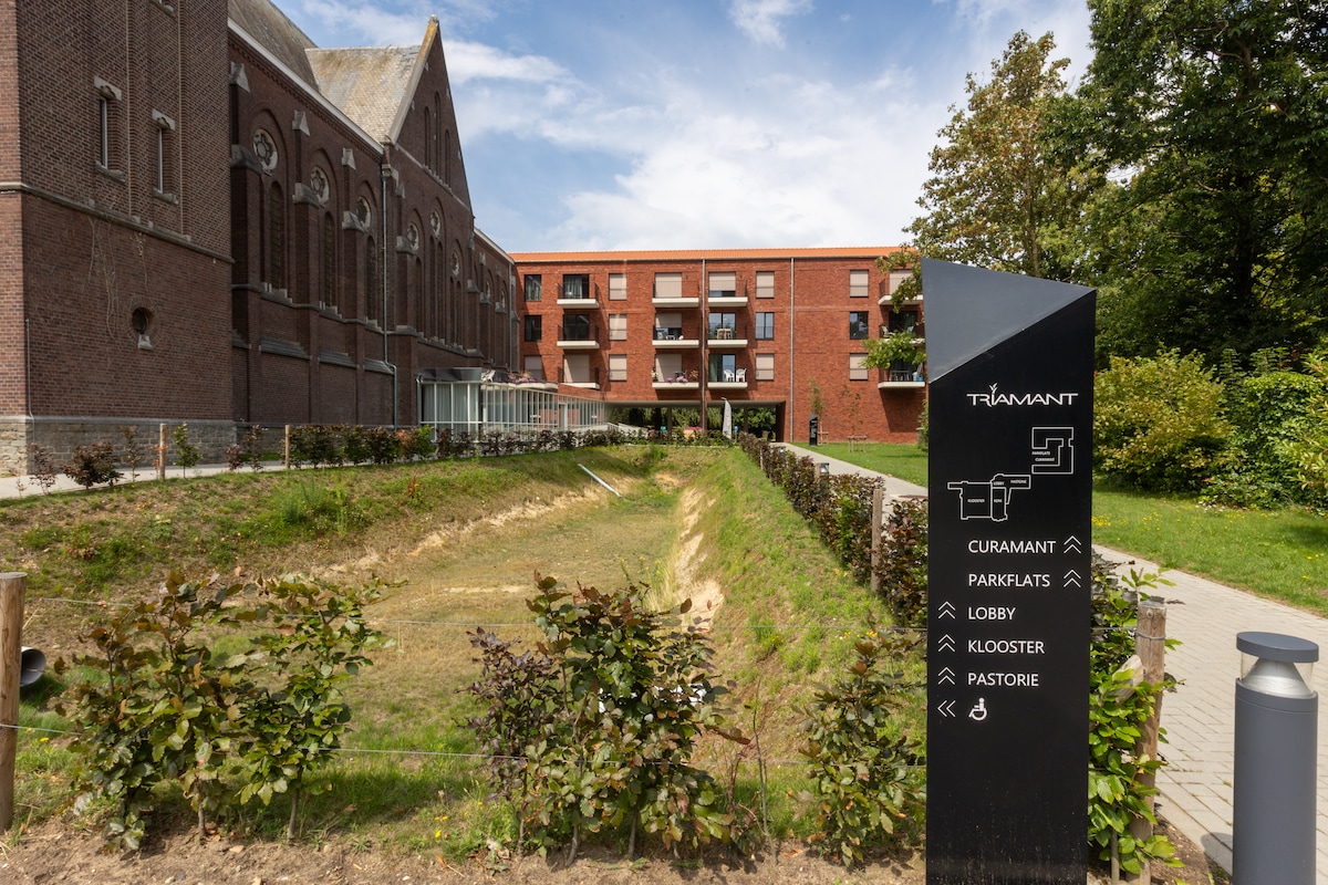 Curator eist 72 miljoen euro terug van bestuurders van failliet zorgproject Triamant | Bree | HLN.be