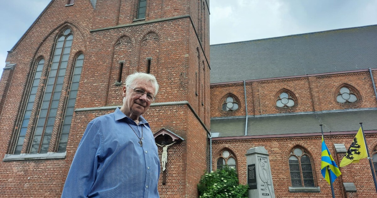 Priester Gaby neemt na 25 jaar afscheid van Hulste: “Elk jaar mee op ...