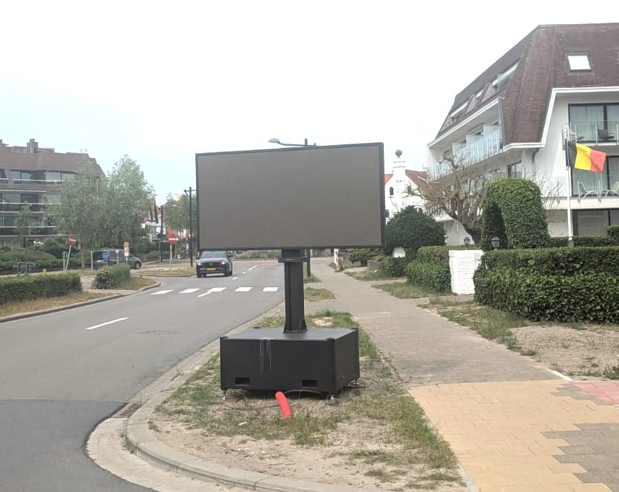 Knokke-Heist plaatst tijdelijke schermen die beschikbare ...