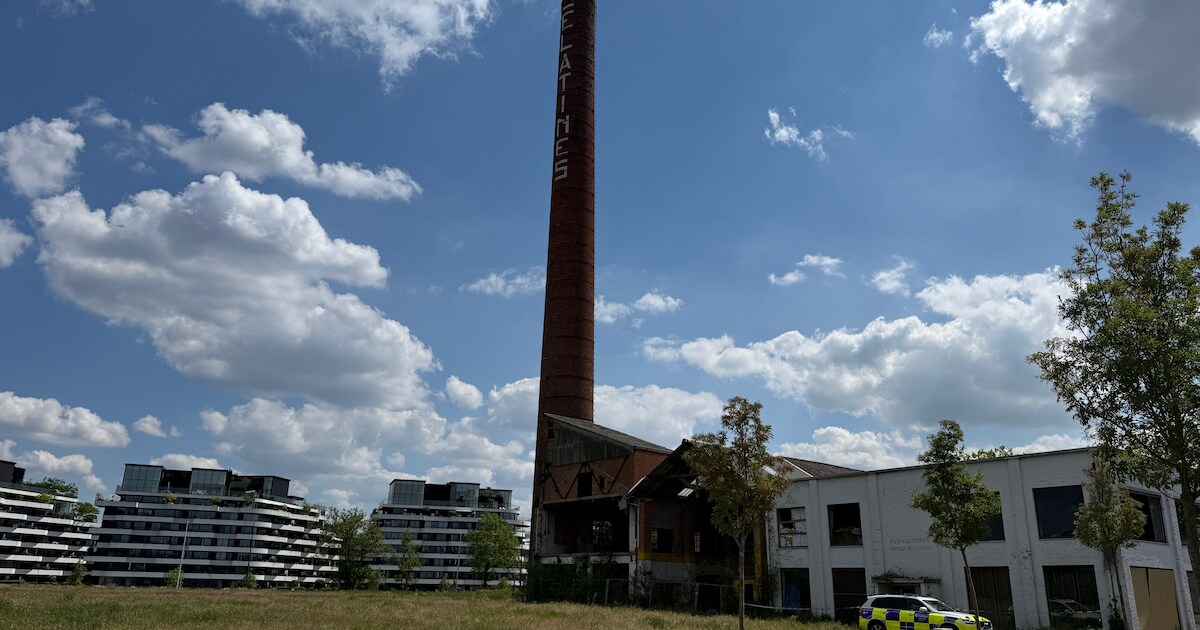 Onderzoek gestart naar brand in leegstaande gelatinefabriek Hasselt ...