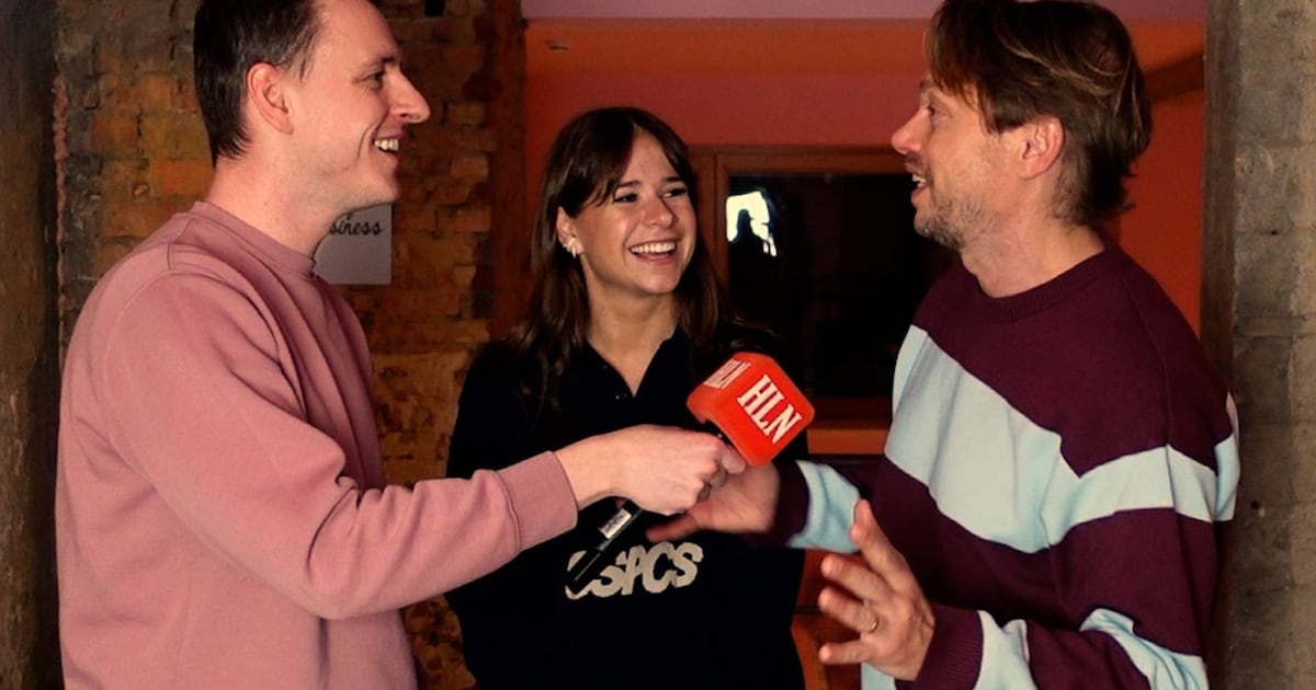 Regi en Laura Tesoro stellen eerste collab voor tijdens luistersessie ...