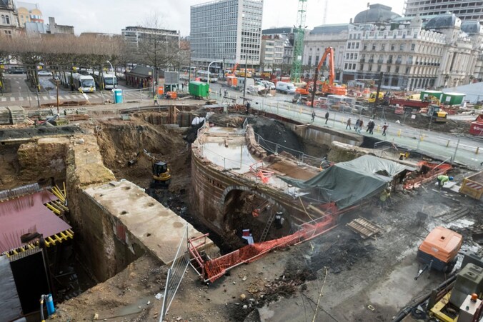 Oude toegangspoort stad blootgelegd | Regio | HLN.be