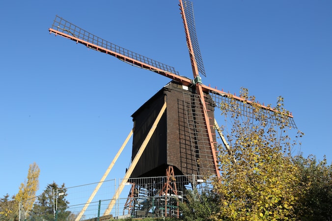 Scheefgezakte Verloren Kostmolen in Diest krijgt restauratie van ruim ...