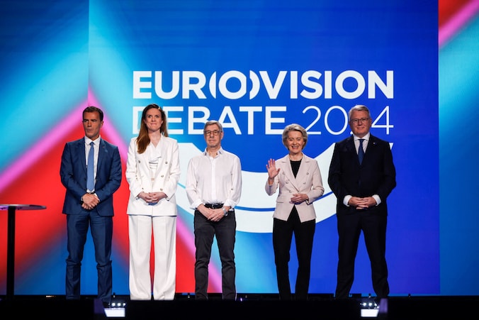 Europees Commissievoorzitter Ursula von der Leyen onder vuur tijdens ...