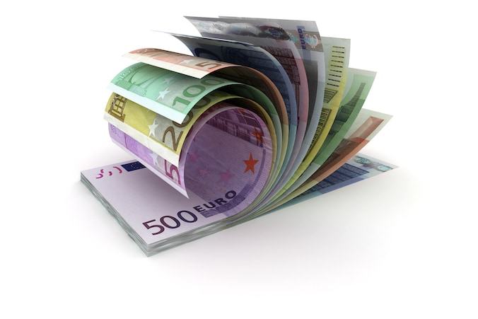 Instant geld overschrijven kan vanaf nu bij elke bank zonder extra ...