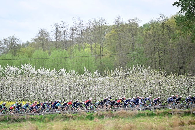 Juniorenkoers Jesseren-Borgloon stilgelegd nadat jonge renner Samuel ...
