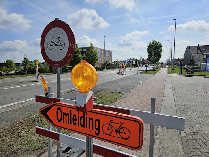 Rijksweg (N36) ter hoogte van Kortestraat gaat weer open | Regio | HLN.be