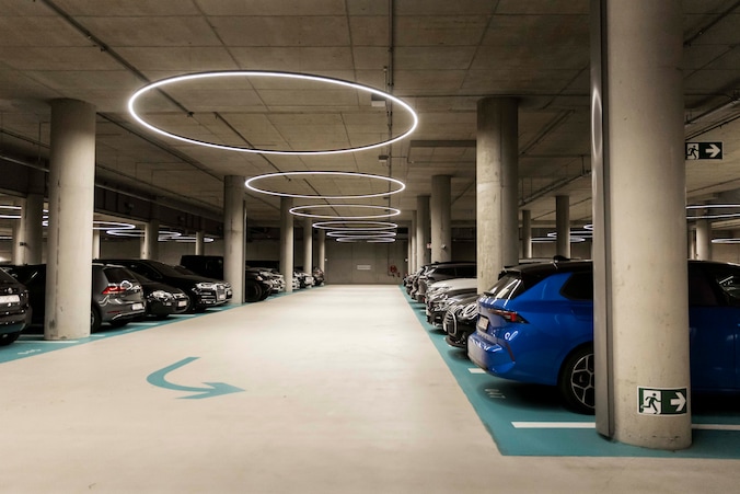 Hasselt vernieuwt parkeerbeleid: korter betalen en uur gratis, maar wel ...